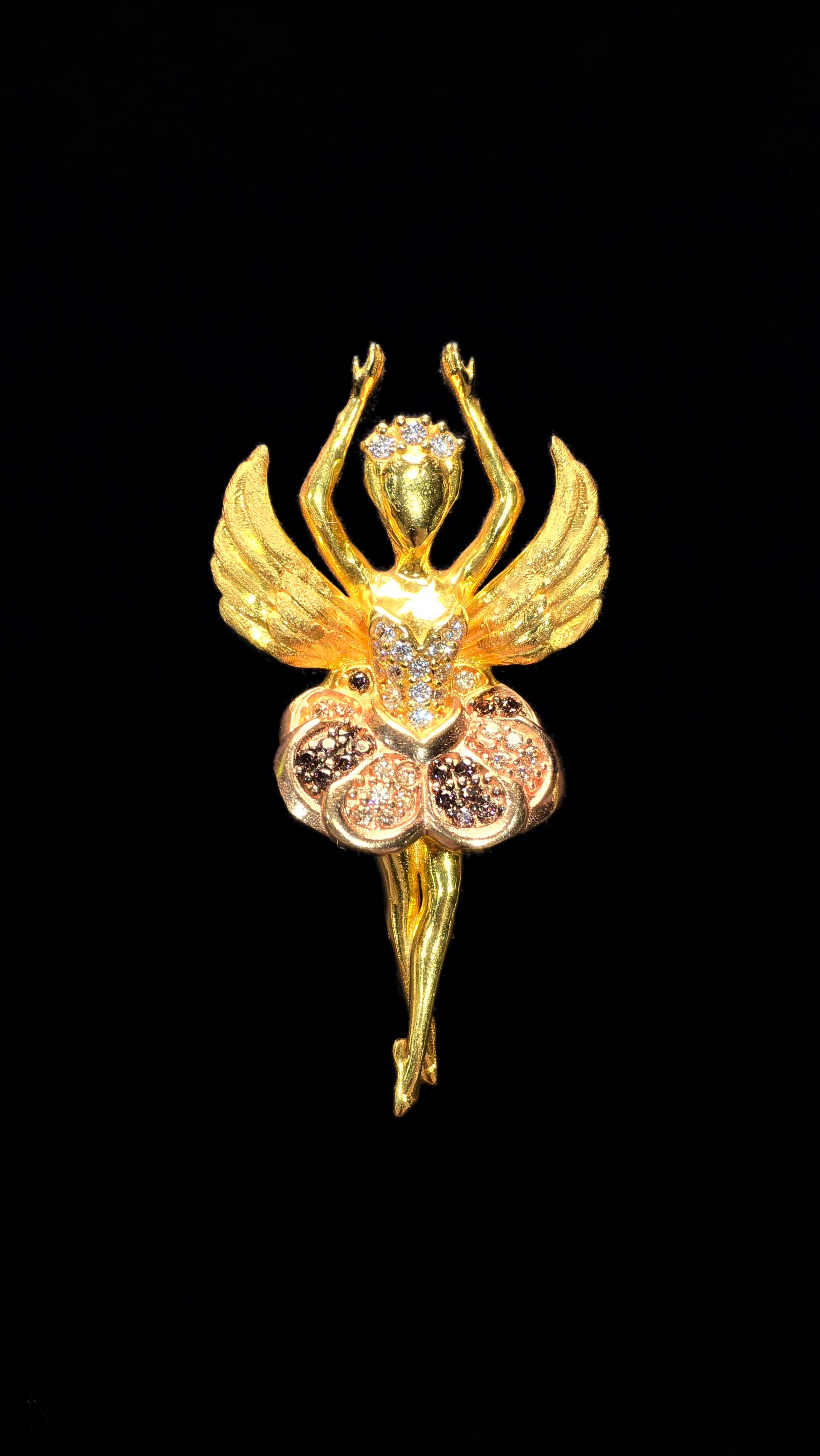 22KT Gold Angel Ballerina Pendant – Harman Sehjra Jewellery